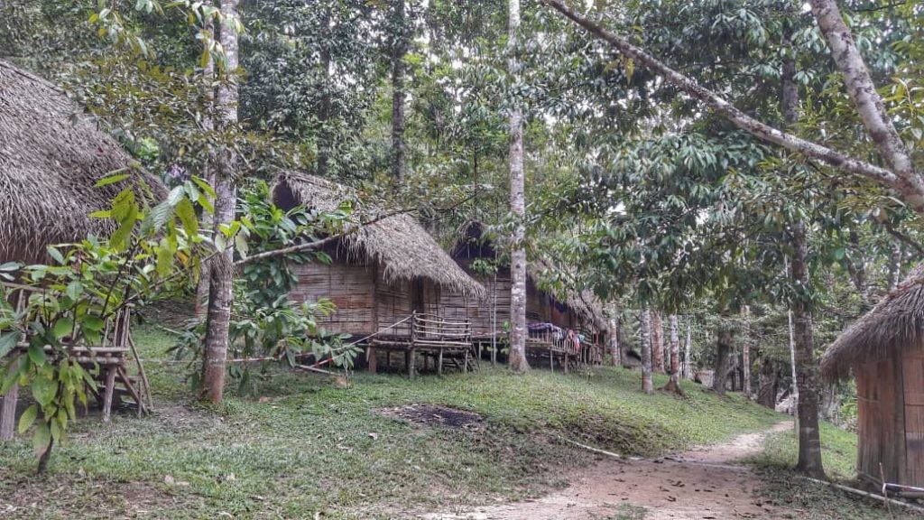 Santai bersama anak-anak di Chalet Dusun, Pos Kampung Kuala Mu ...