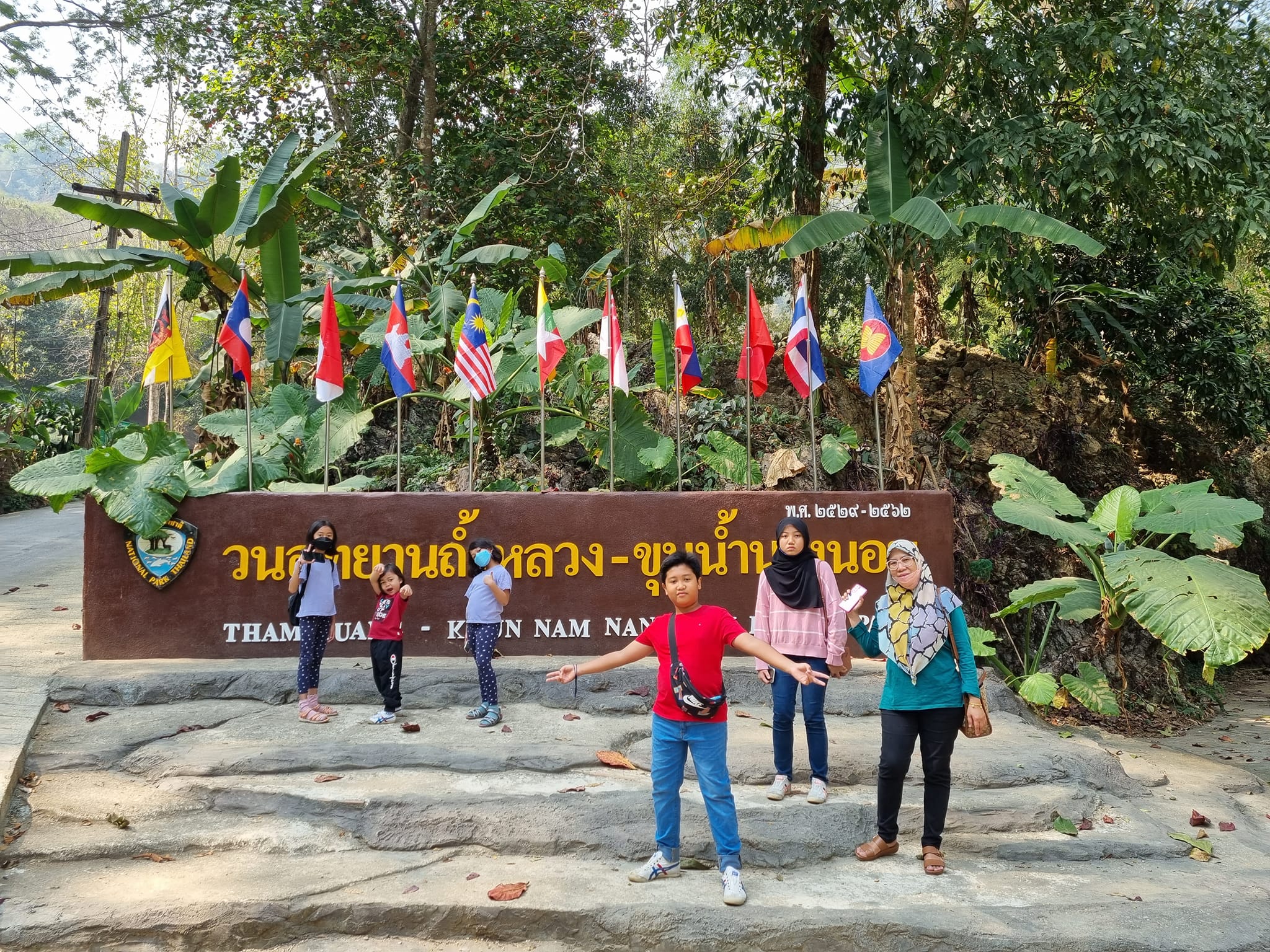Itinerari 18 hari memandu di Thailand - explore lebih 15 kawasan ...